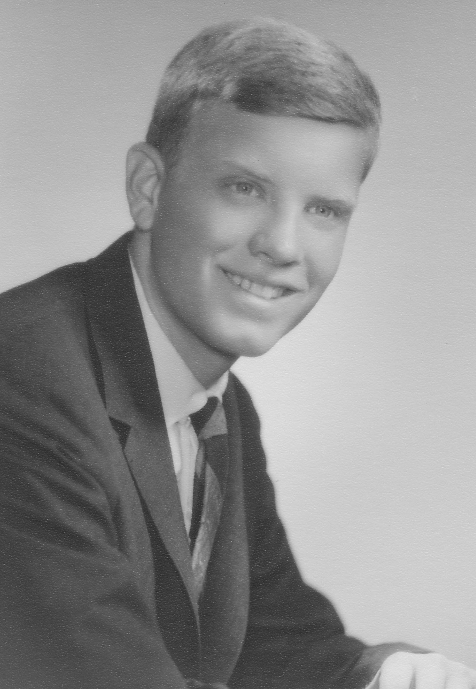 Biography – David Harris